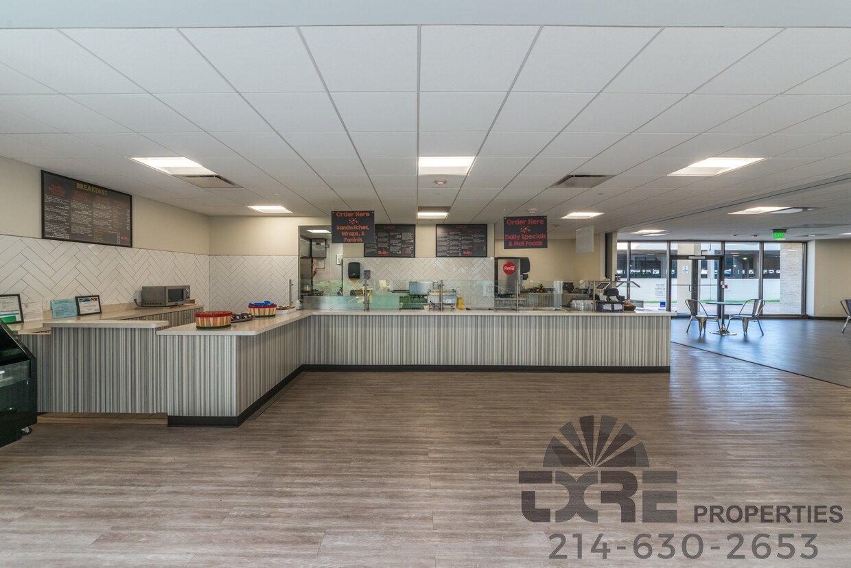 Mockingbird Towers | 1341 W Mockingbird Ln Dallas, Texas